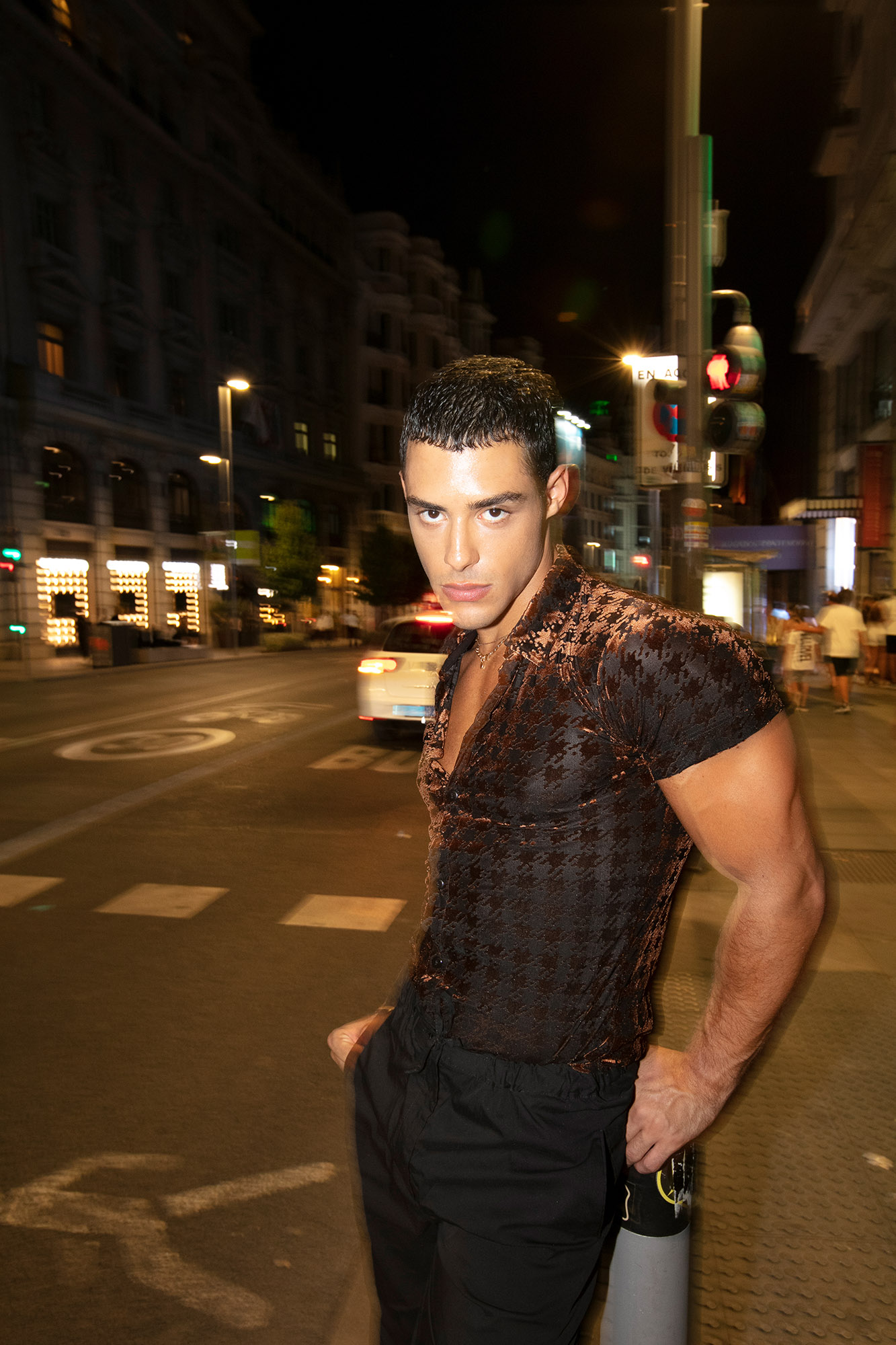 «CITY LIGHTS» – Leonardo Hanna Azrak by Joan Crisol for MODUS VIVENDI ...